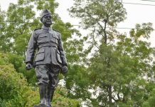 Essay on Subhash Chandra Bose (in English) for Classes 1, 2 & 3: 10 ...