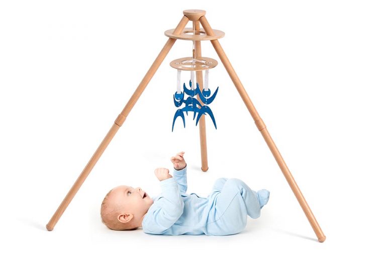 Vision Development In Newborn Babies - Stages & Signs