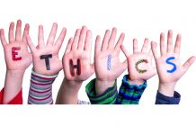 10 Moral Values Your Child Must Learn By The Age Of Ten! - Firstcry ...