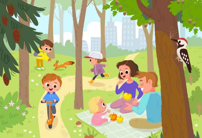 Fun & Creative Activities With Family Photo Albums! - Firstcry Intelli ...