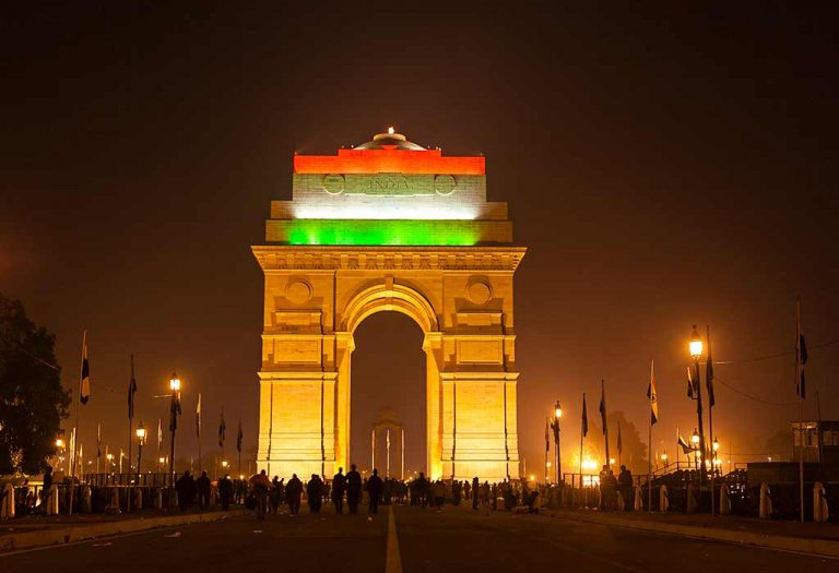 Essay On India Gate in English for Classes 1-3: 10 Lines, Short & Long ...