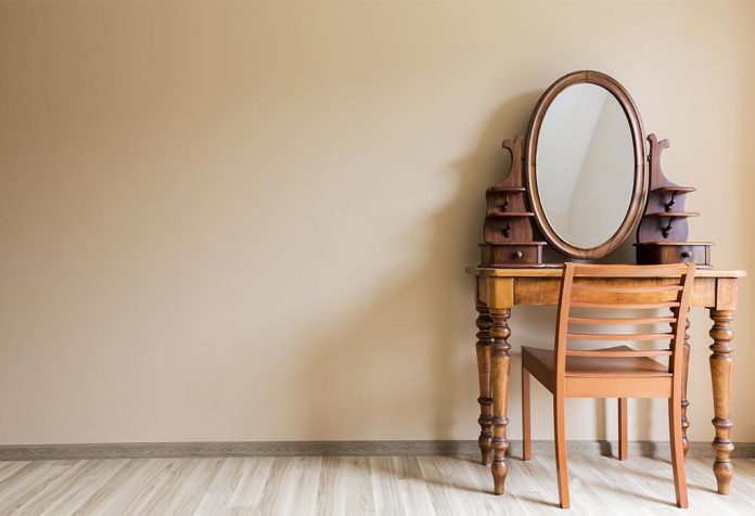 Teaching Oval Shape for Preschoolers: How To Draw & Examples