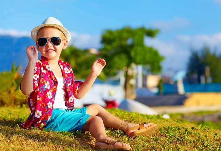 List of Summer Clothes Vocabulary Words For Kids (With Pictures)