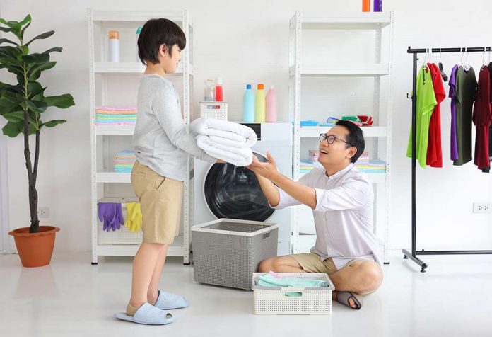 Easy Ways To Teach Preschoolers About Helping Others